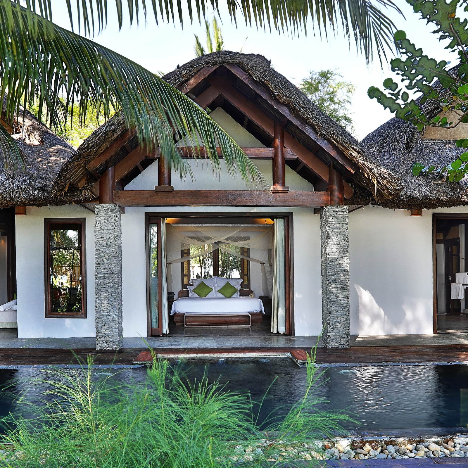 Lagoon Pool Villas – L'Alya